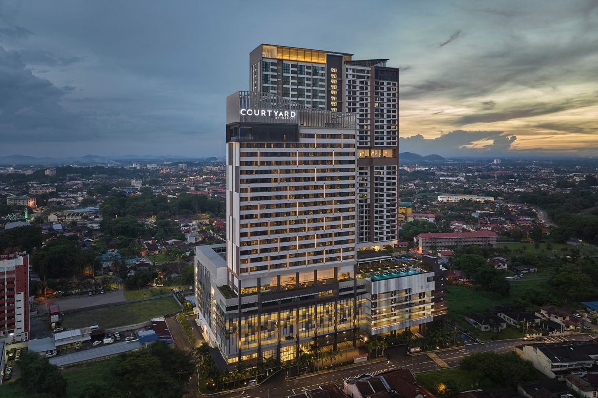 Book Courtyard by Marriott Melaka Hotel From RM300+ A Night